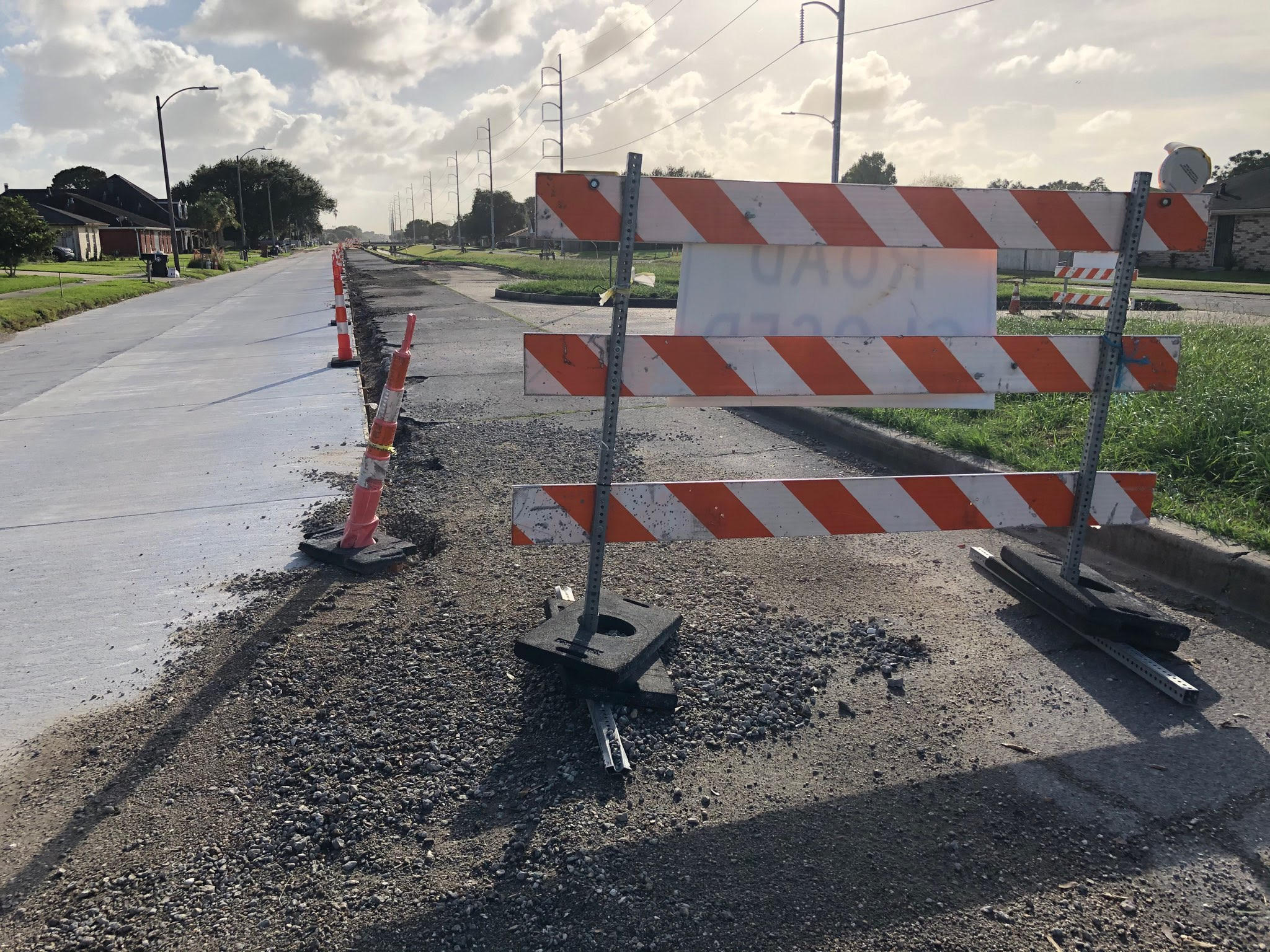 CREWS CONTINUE WATERLINE TIE-INS ON THE LITTLE WOODS GROUP A PROJECT ...