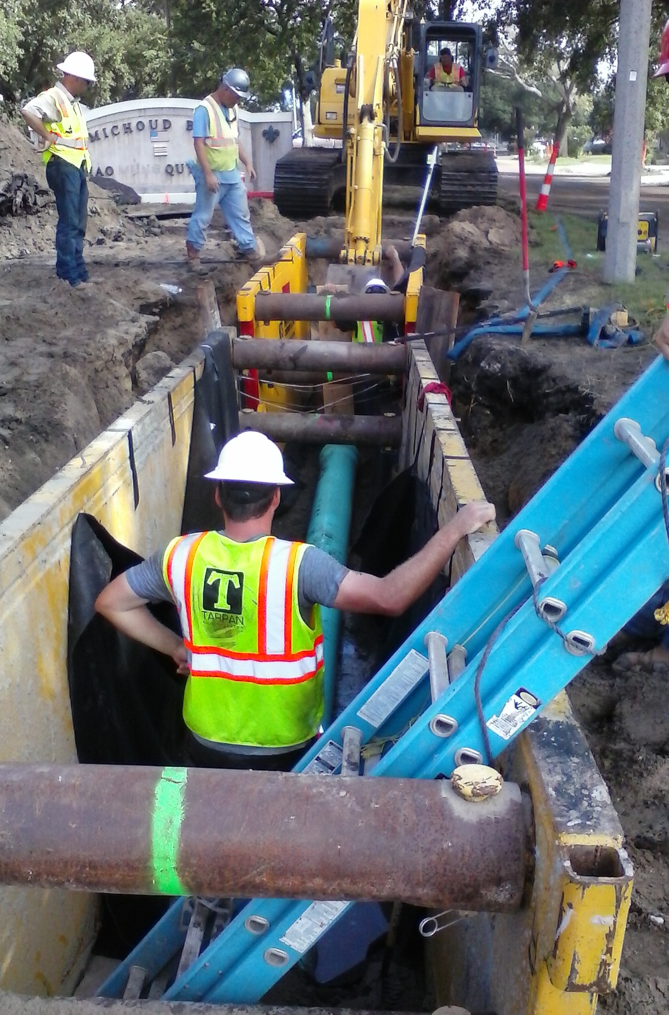 Michoud Blvd. reconstruction project 10 percent complete - RoadWork ...